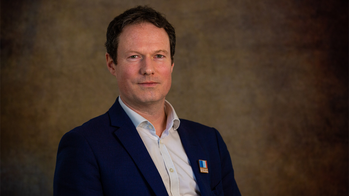 Professor Elizabeth McCrum and Professor Peter Miskell